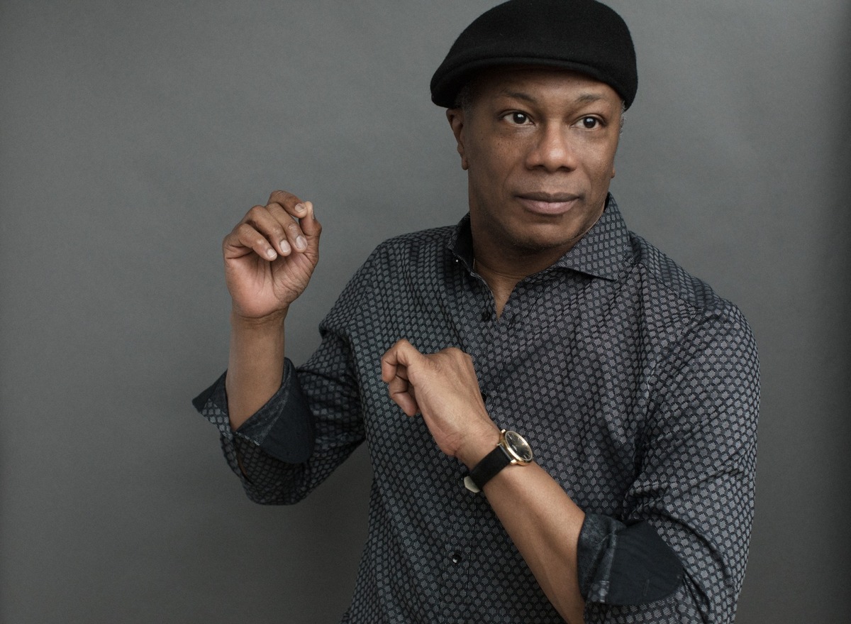 Preisverleihung und Benefizkonzert in München: Eric Bond erhält den ... | Presseportal